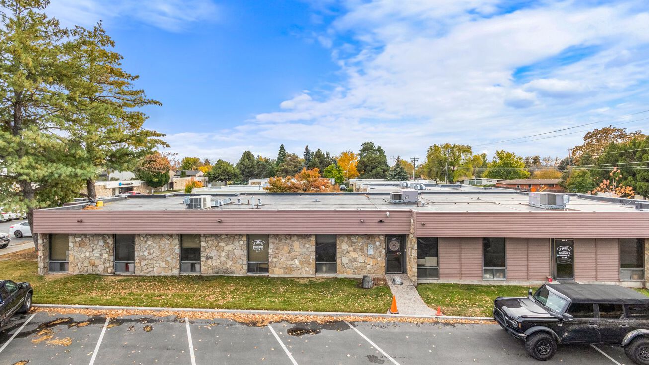 1104 N Cole Rd, Boise, ID 83704 | Crexi.com
