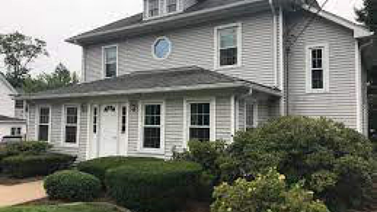 3 Massaco St, Simsbury, CT 06070 - Office Property for Sale - 3 Massaco ...