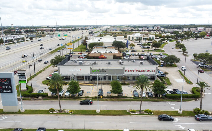 19222 Gulf Fwy, Friendswood, TX 77546 | Crexi.com