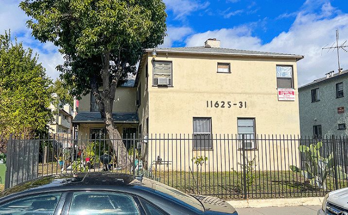 11625 Friar St, Los Angeles, CA 91606 - Multifamily Property for Sale