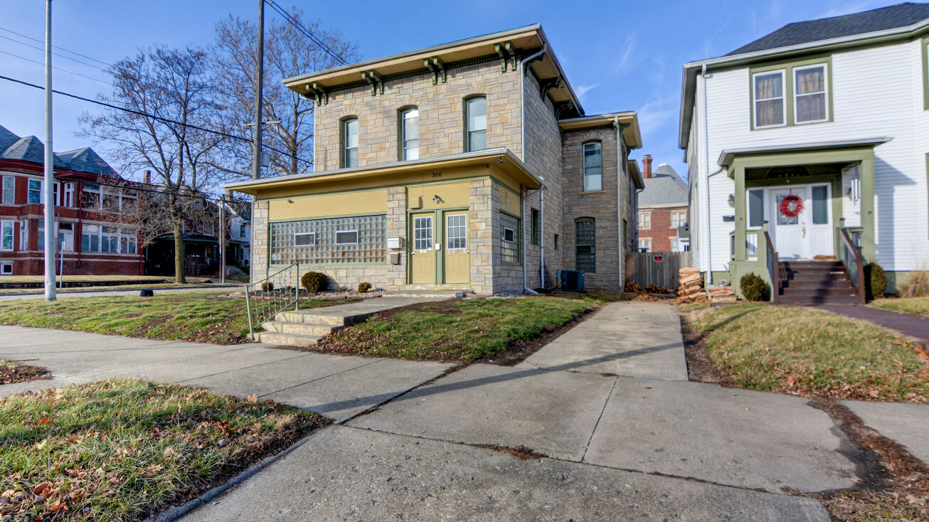 366 W Prairie Ave, Decatur, IL 62522 | Crexi.com