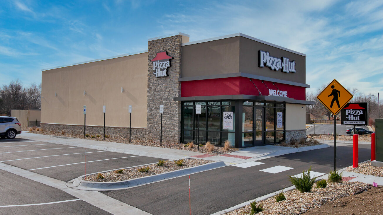 15225 W 151st St, Olathe, KS 66062 - Retail Property for Sale - Pizza ...