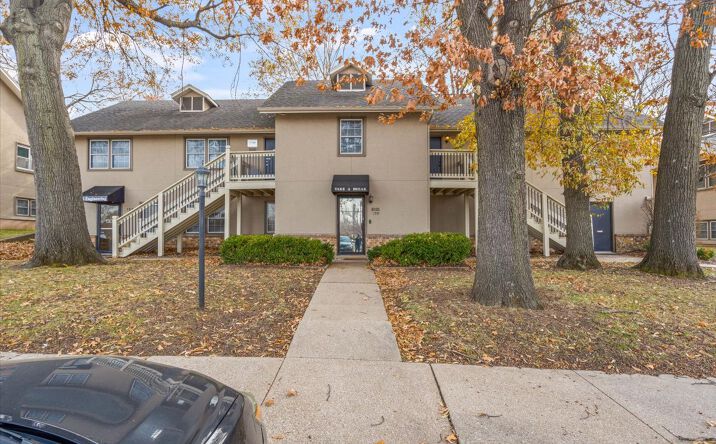 5410 W 58th Terrace, Mission, KS 66205 | Crexi.com