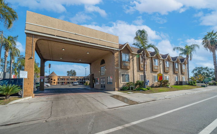 5105 California Ave, Bakersfield, CA 93309 | Crexi.com