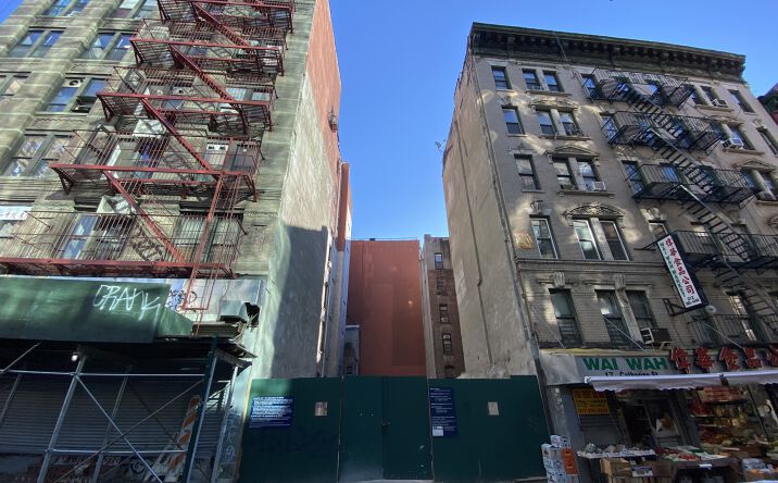 15 CATHERINE ST New York NY 10038-1024 APN: 1002800051 | Crexi.com