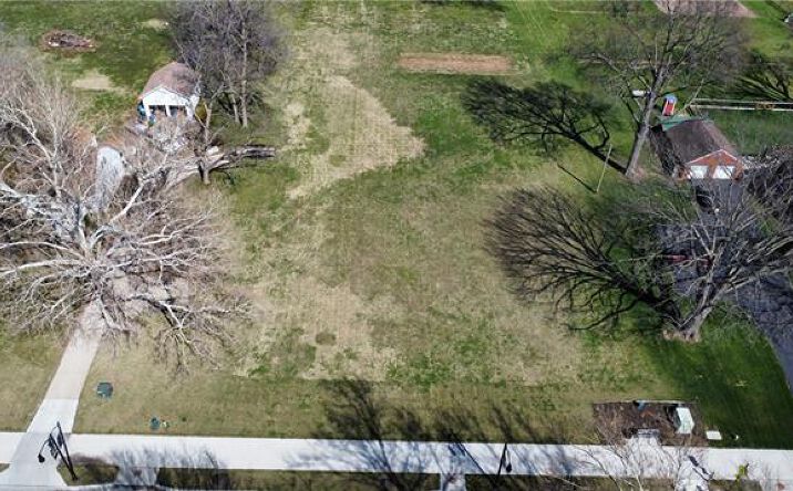 5537 Nieman Rd, Shawnee, KS 66203 | Crexi.com