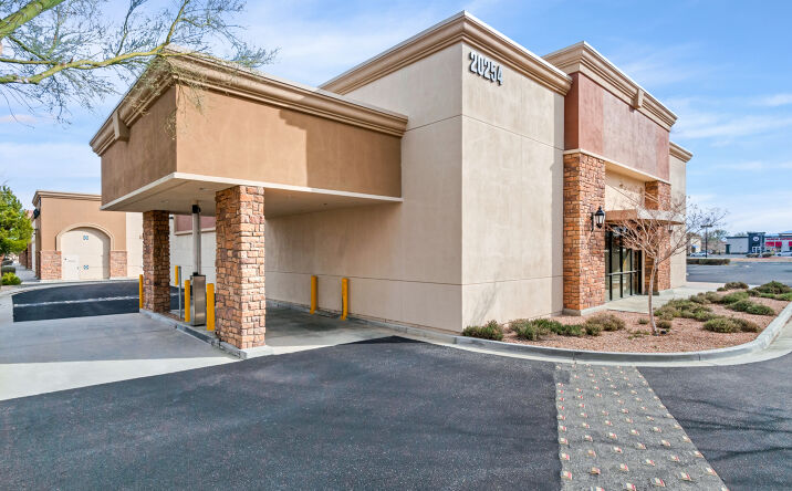 20254 US HIGHWAY 18 Apple Valley CA 92307-2937 APN: 3112251640000 ...