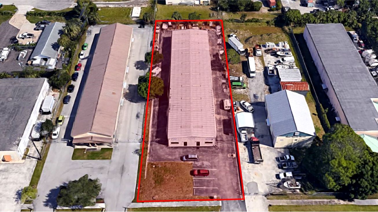 3010 SE Monroe St, Stuart, FL 34997 | Crexi.com