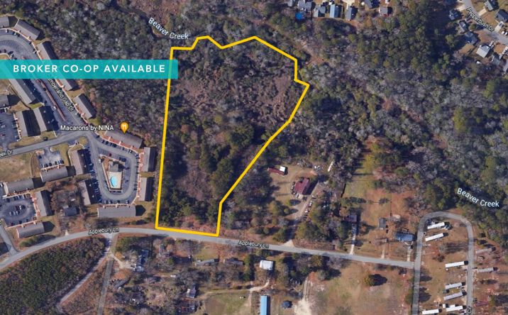 2288 APPLEBURY LN Fayetteville NC 28306-9701 APN: 0405-77-9619 | Crexi.com