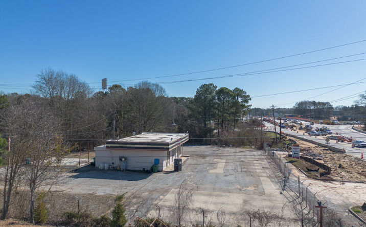 4124 COVINGTON HWY Decatur GA 30032-2648 APN: 15 196 10 001 | Crexi.com