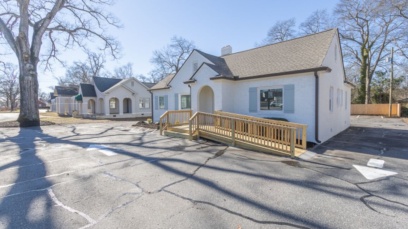 2307 N Main St, Anderson, SC 29621 | Crexi.com