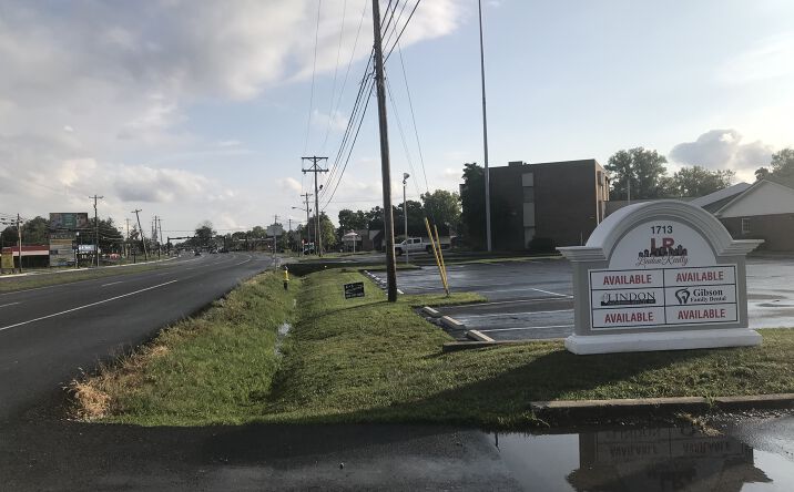 1713 E 10th St, Jeffersonville, IN 47130 - Office Property for Sale ...