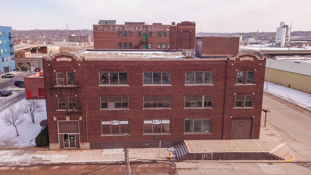 308 Iowa St, Sioux City, IA 51101 | Crexi.com