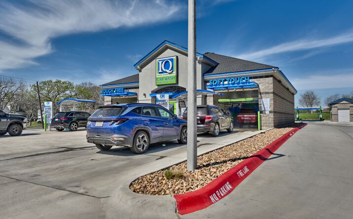 Melissa Croll - Attlee Realty LLC | Crexi