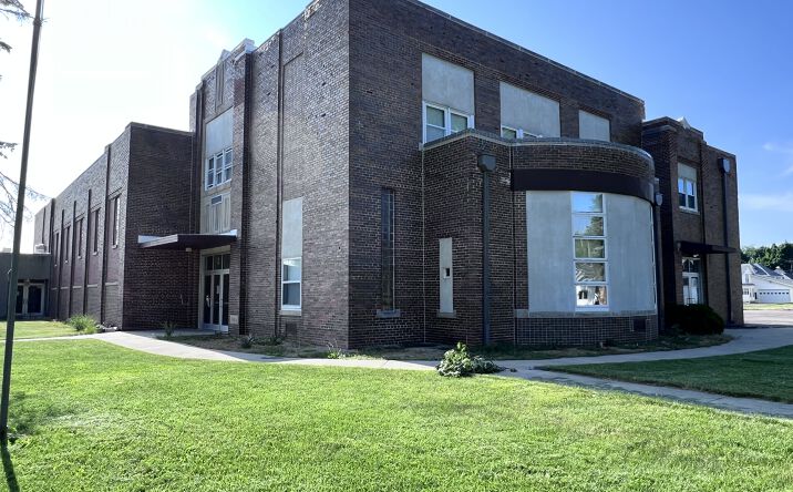 265 N High St, Randolph, WI 53956 | Crexi.com