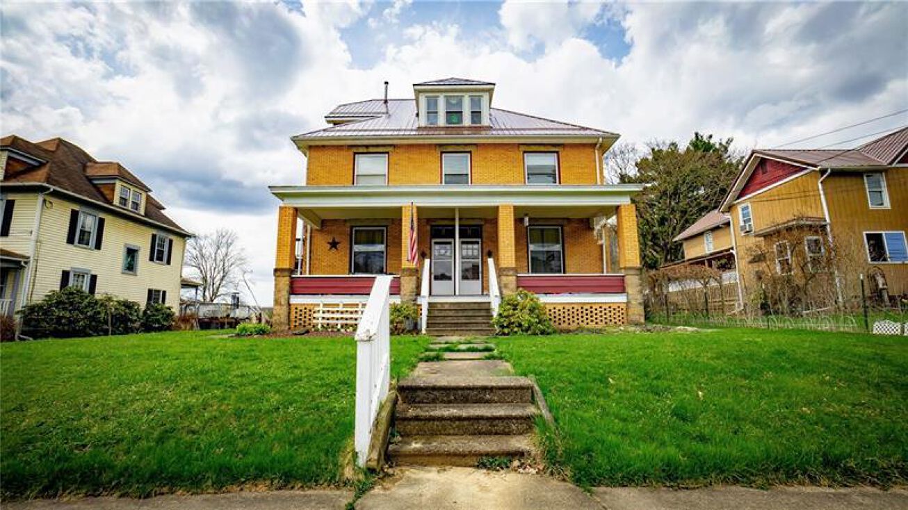 104 School St, Bruin, PA 16022 | Crexi.com