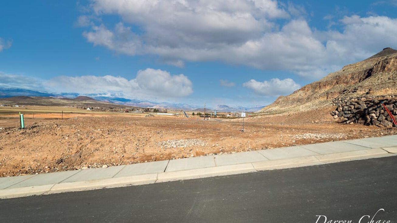 3264 S Cave Dr, Hurricane, UT 84737 | Crexi.com