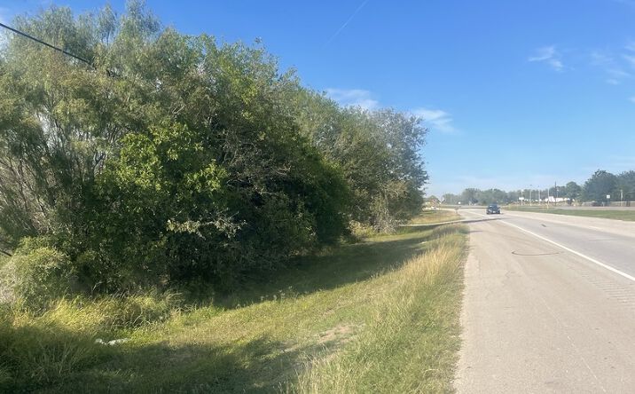 000 US Hwy 281 Live, Three Rivers, TX 78071 | Crexi.com