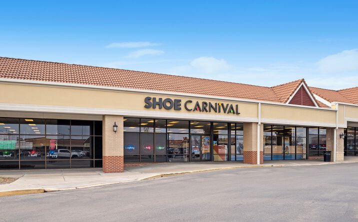 11552 W 95TH ST Overland Park KS 66214-1865 APN: NP70750000-0003 | Crexi.com