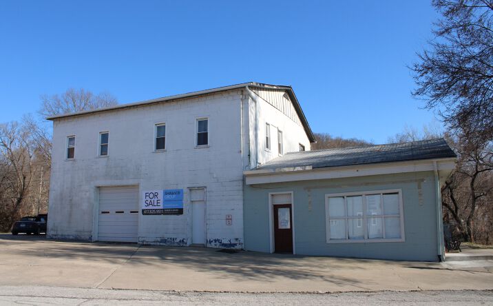 366 MAIN ST Weston MO 64098 | Crexi.com