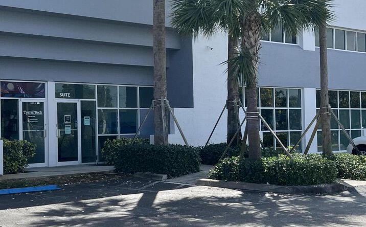 2400 W COPANS RD Pompano Beach FL 33069 | Crexi.com