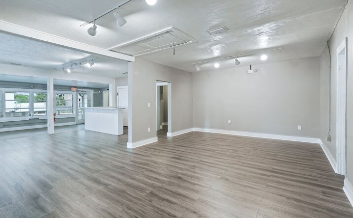 510 S MAIN ST Wildwood FL 34785-4832 APN: G07D072 | Crexi.com