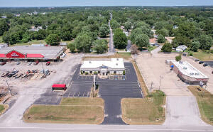 560 W Mt Vernon Blvd, Mt Vernon, MO 65712 | Crexi.com