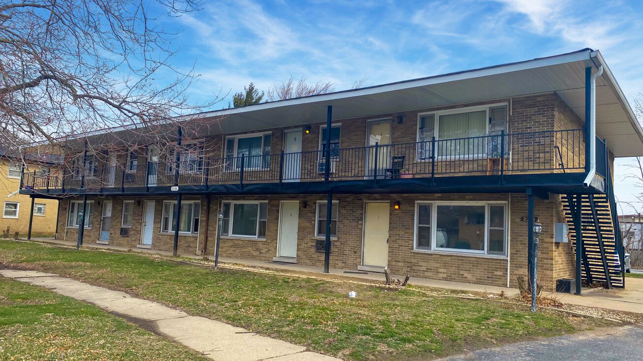 2230 182nd Pl, Lansing, IL 60438 | Crexi.com