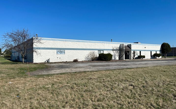 3801 S MEMORIAL DR Racine WI 53403-3867 APN: 276000016875053 | Crexi.com