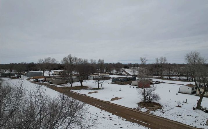 5 N MORGAN ST Nickerson KS 67561-9336 APN: 0420904002001000 | Crexi.com
