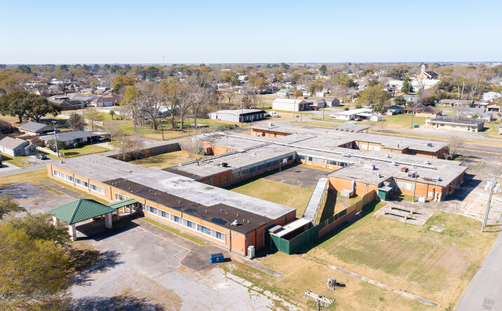 300 S Bradford St, Rayne, LA 70578 | Crexi.com