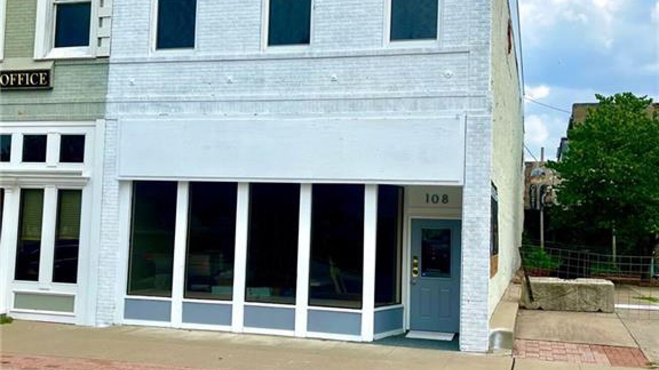 108 N Cedar Street, Nevada, MO 64772 | Crexi.com