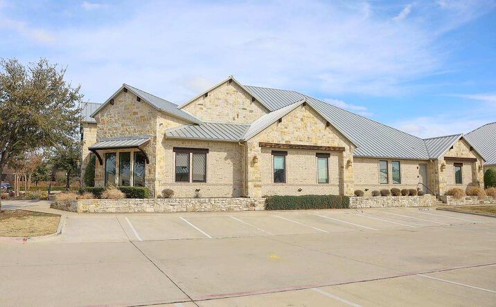 751 Mid Cities Blvd, Hurst, TX 76054 | Crexi.com