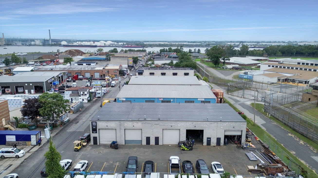 115 Industrial Loop, Staten Island, NY 10309 | Crexi.com