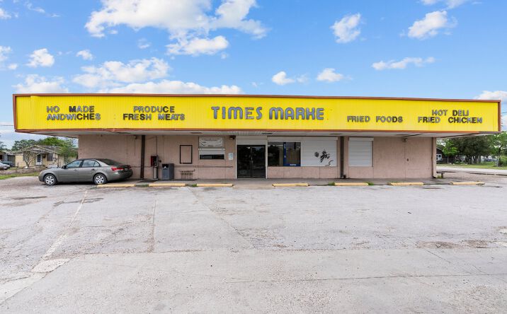 517 N FRONT ST Mathis TX 78368-1925 APN: 60734 | Crexi.com