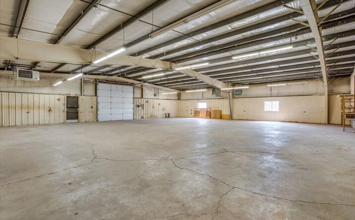 1228 N Halstead St, Hutchinson, KS 67501 | Crexi.com