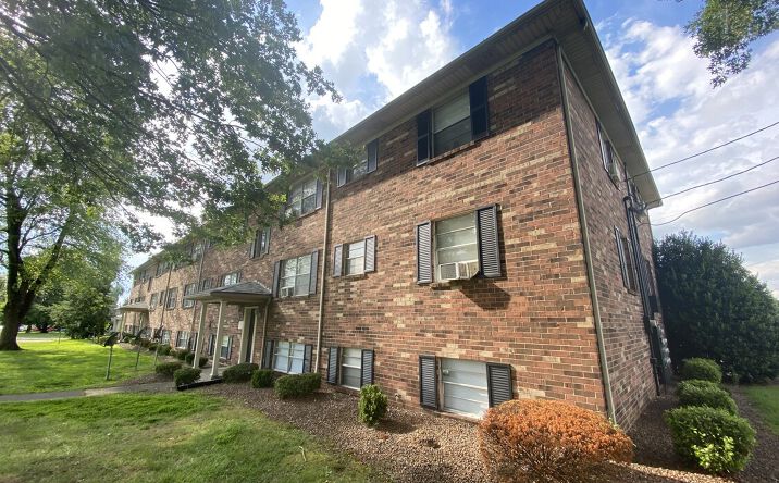 5419 New Cut Rd, Louisville, KY 40214 | Crexi.com