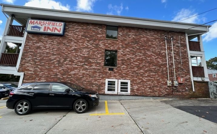 7 Old Plain St, Marshfield, MA 02050 | Crexi.com