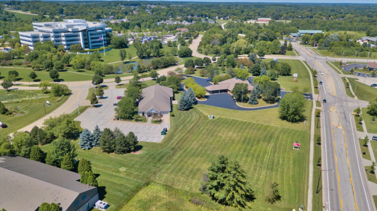 Ams Ct, Howard, WI 54313 | Crexi.com