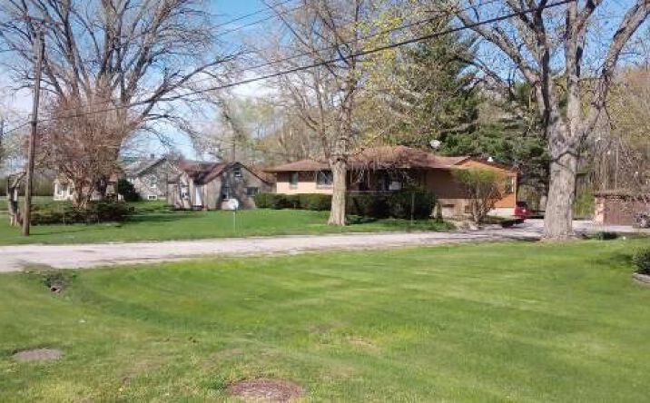 7701,7703,7705,7707 Merrillville IN 46410 | Crexi.com