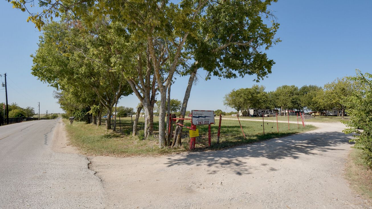 13206 Wright Rd, Buda, TX 78610 - Land for Sale - 13206 Wright Rd