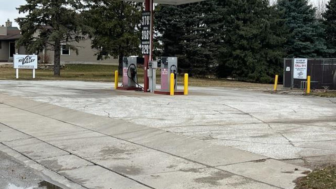 9390 NEW LIBERTY Road, Maysville, IA 52773 - Special Purpose Property ...