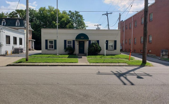 520 E ALLEN Springfield IL 62703-2318 APN: 14-34.0-380-014 | Crexi.com