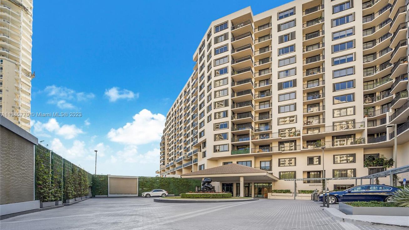 540 Brickell Key Dr Comm A, Miami, FL 33131 | Crexi.com