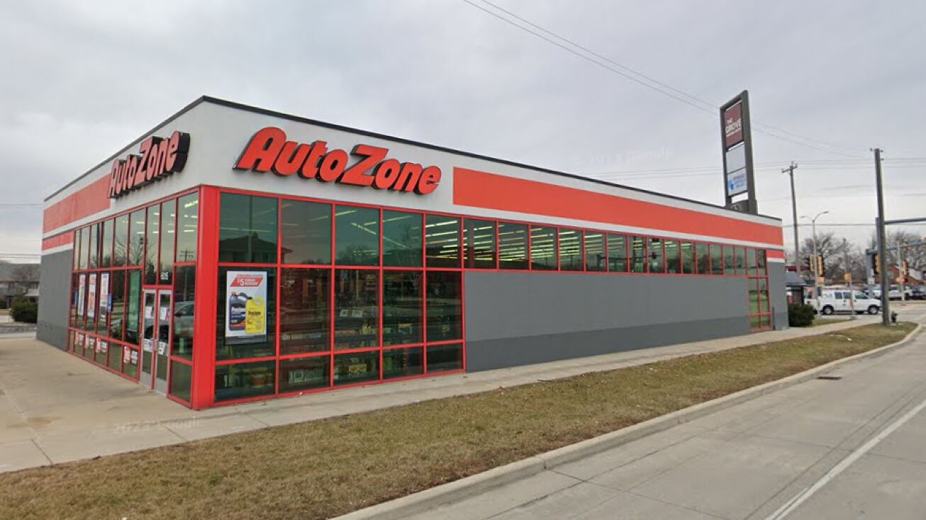 6015 W Forest Home Ave, Milwaukee, WI 53220 | Crexi.com