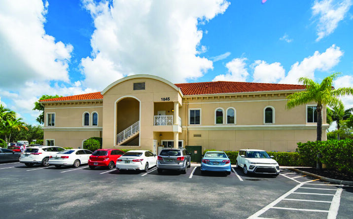 1845 VETERANS PARK DR Naples FL 34109-0493 APN: 00167680004 | Crexi.com