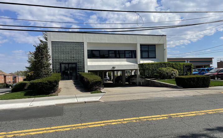 304 HACKENSACK ST Wood Ridge NJ 07075 | Crexi.com