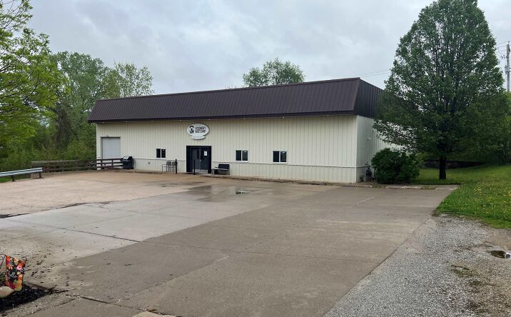 2348 CUMBERLAND Drive, Bettendorf, IA 52722 - Industrial Property for ...