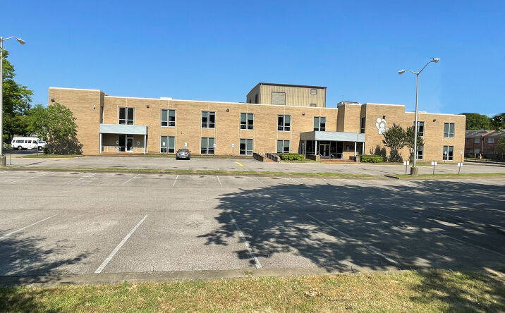 1037 Cresthaven Rd, Memphis, TN 38119 | Crexi.com