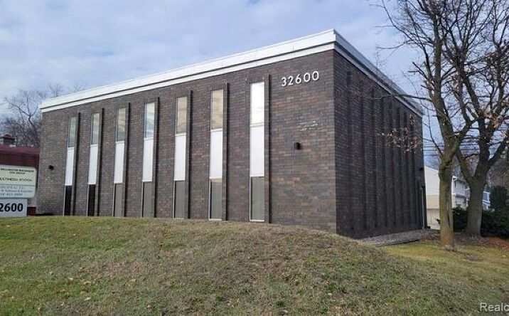 32600 Five Mile Rd, Livonia, MI 48154 | Crexi.com